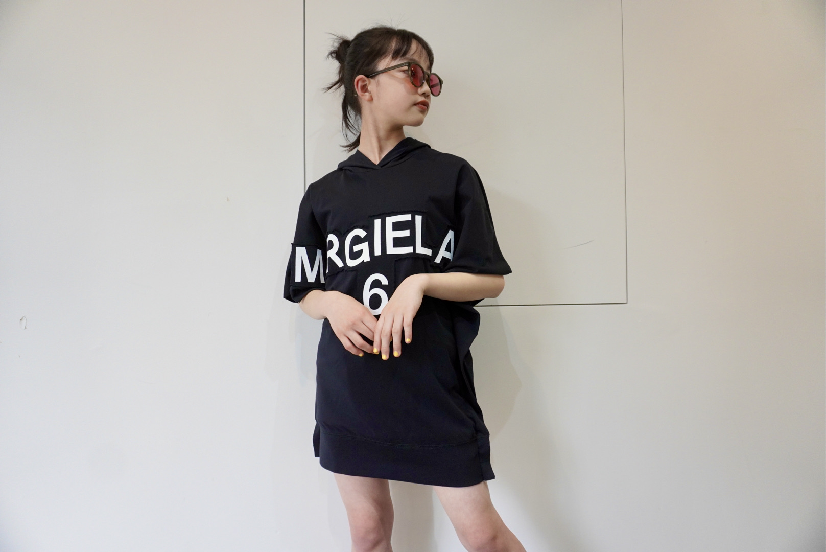 「エムエム6 メゾン マルジェラ」でキャッチーなガールモードを - sesame